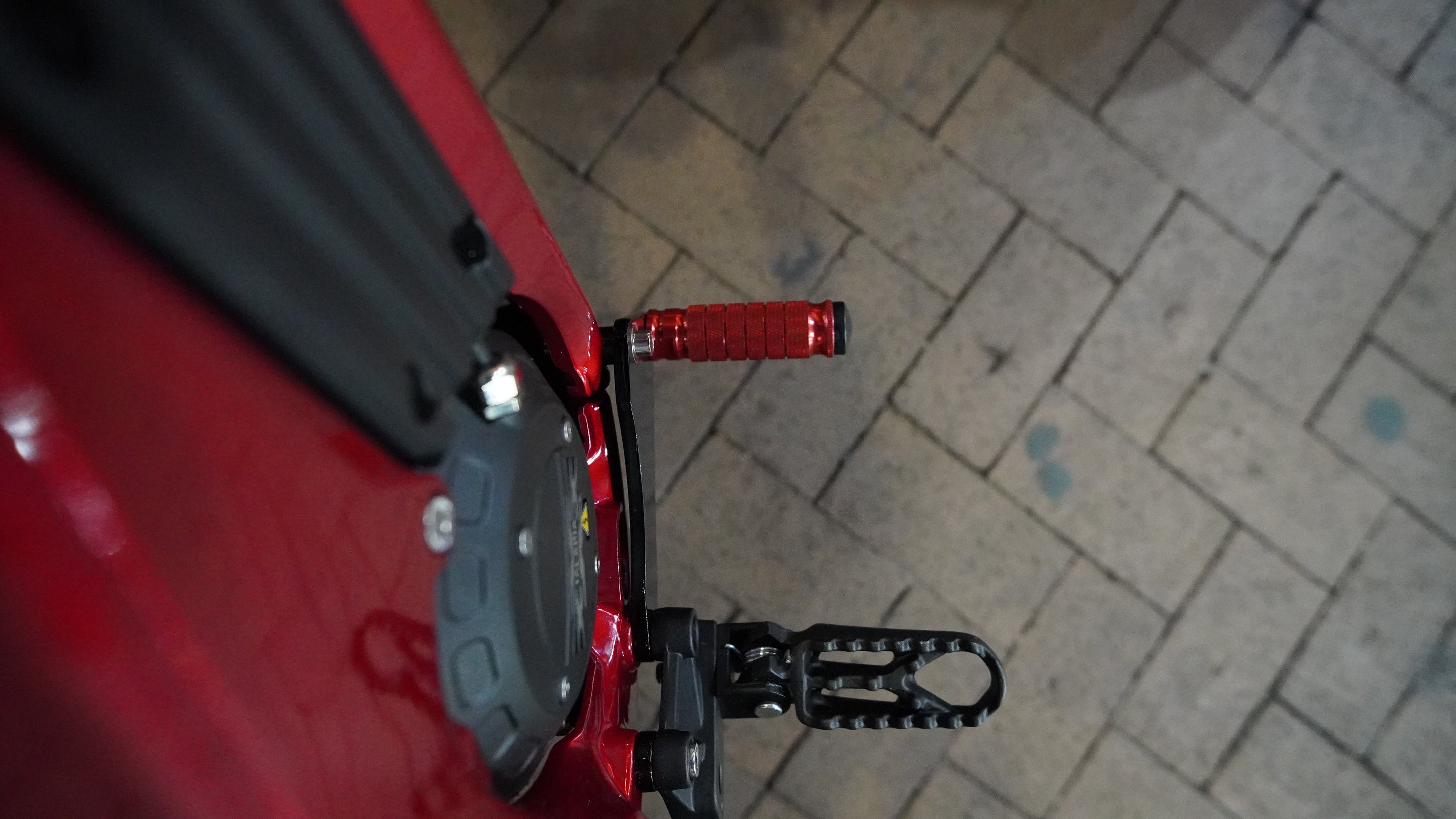 AstroWorks.co Talaria XXX Shift Lock Kit – AR DESIGNS